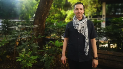 Podcast Udi Raz, un judío con quipá y kufia. - Escola de Cultura de Pau